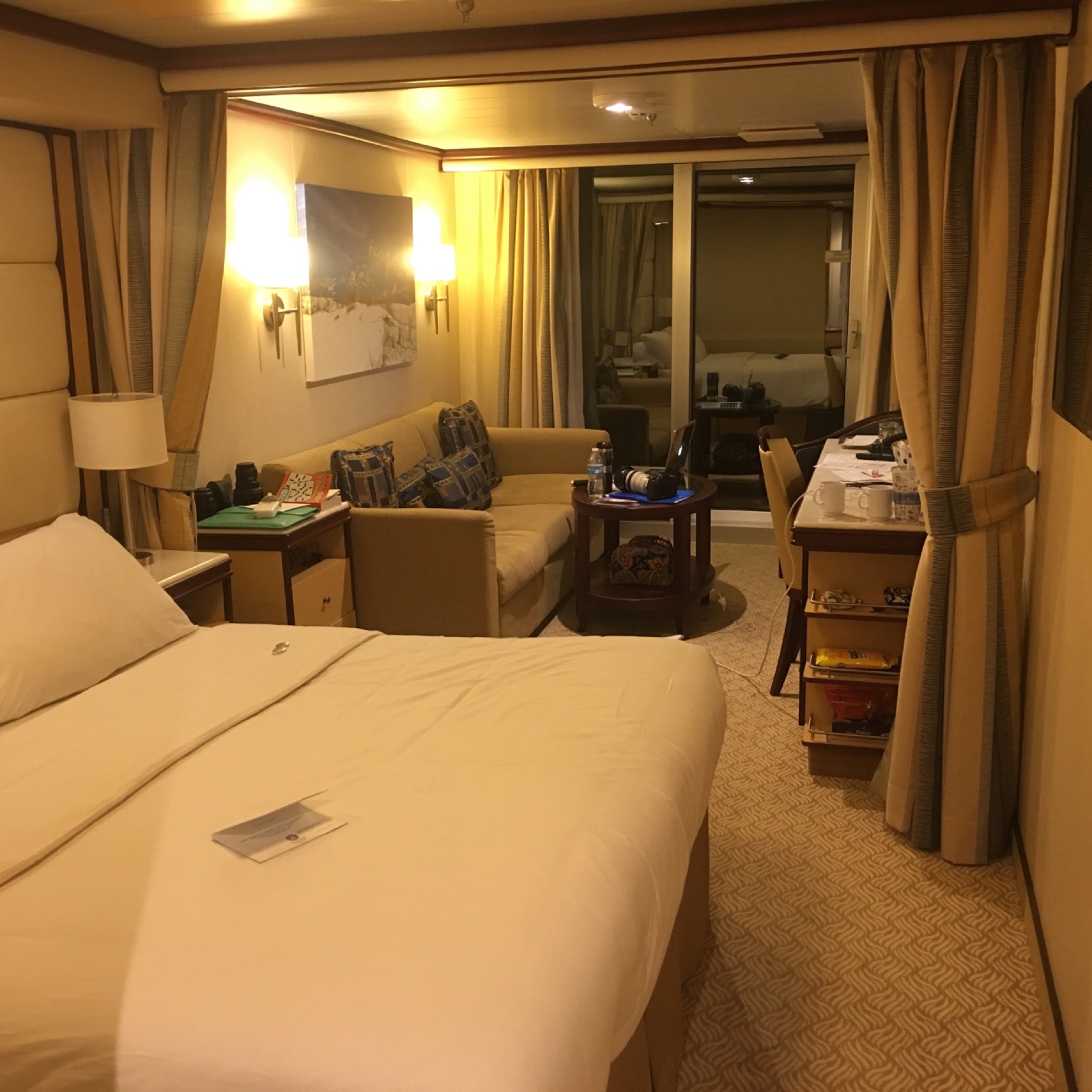 Mini Suite, Cabin Category M*, Regal Princess