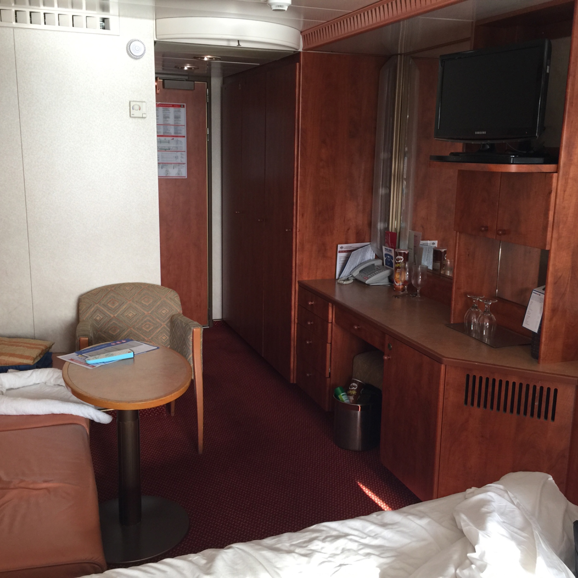 Extended Balcony Stateroom, Cabin Category 8K, Carnival Legend