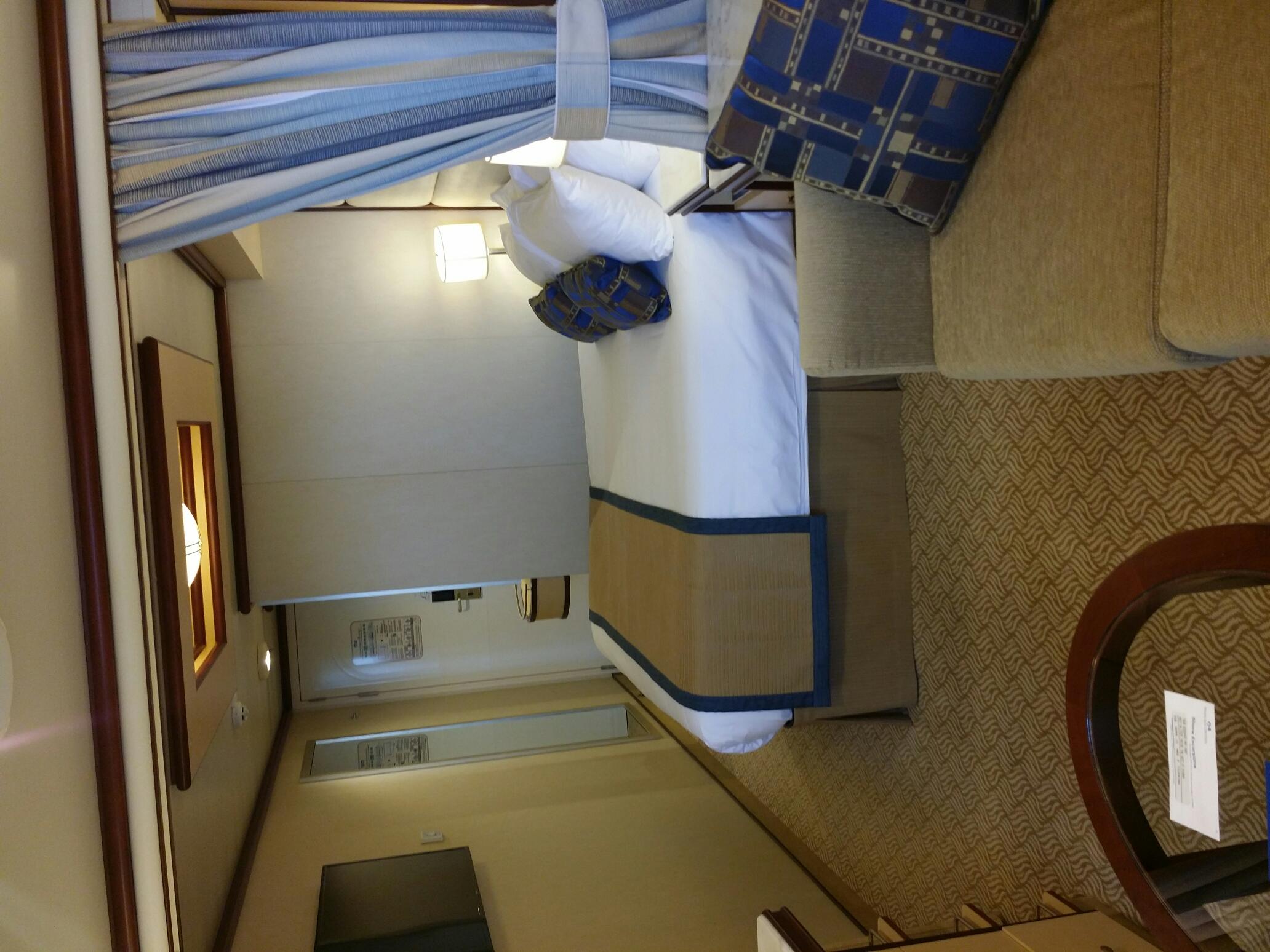 Mini Suite, Cabin Category M%, Regal Princess