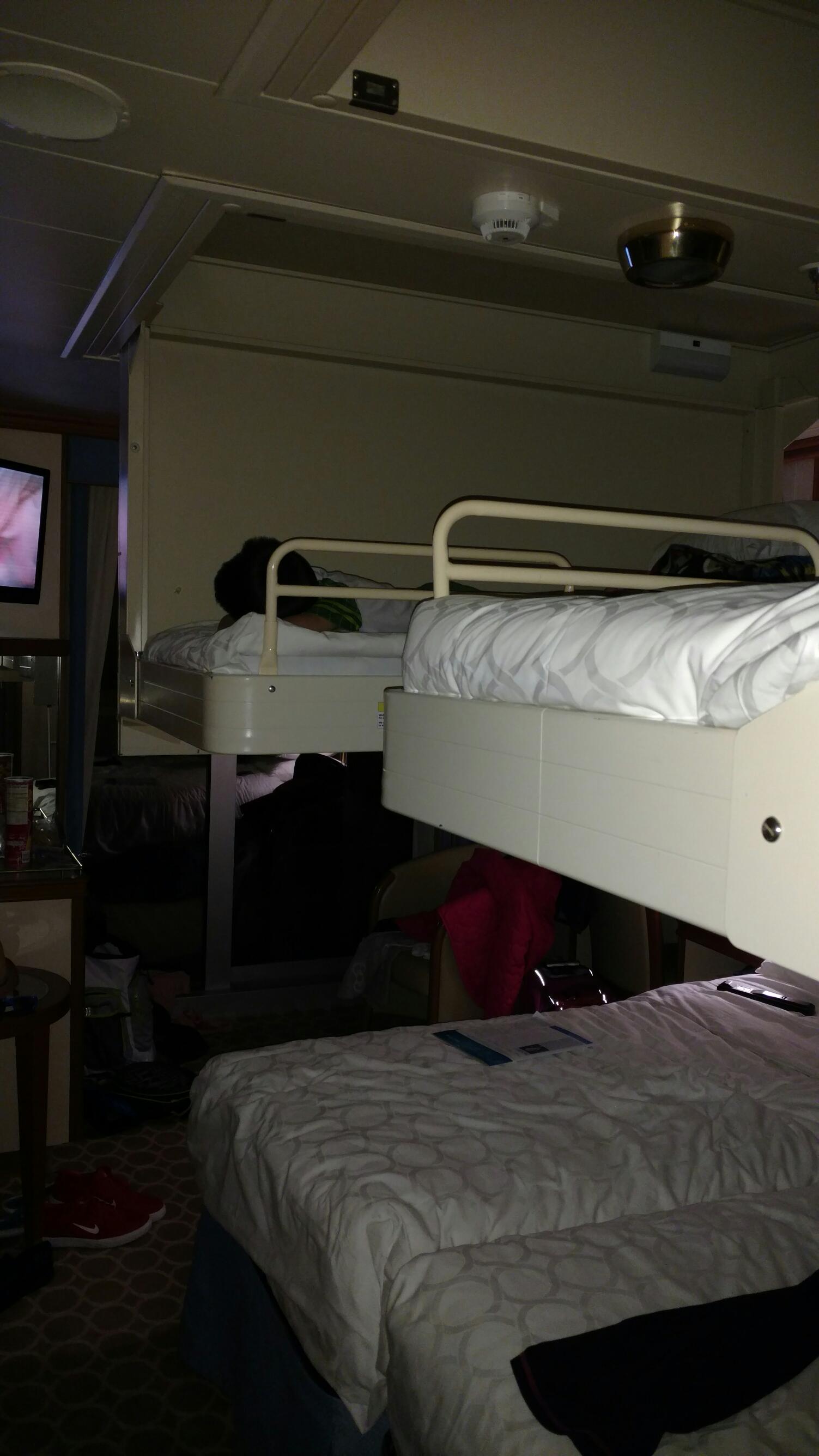 Balcony Stateroom, Cabin Category T7, Ruby Princess