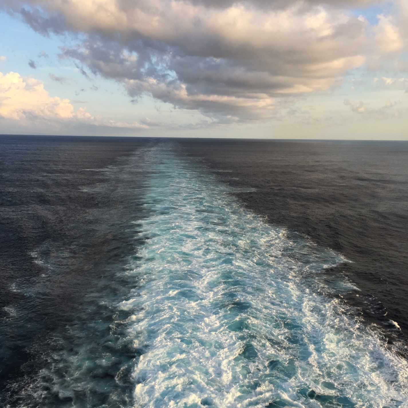 Premium Balcony Stateroom, Cabin Category B4, Ruby Princess