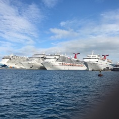 MSC Divina Cruise Ship - Reviews and Photos - Cruiseline.com