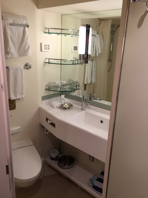 Balcony Stateroom, Cabin Category SV, Royal Princess