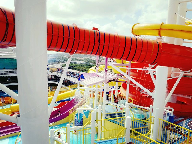 Carnival Vista Features and Amenities