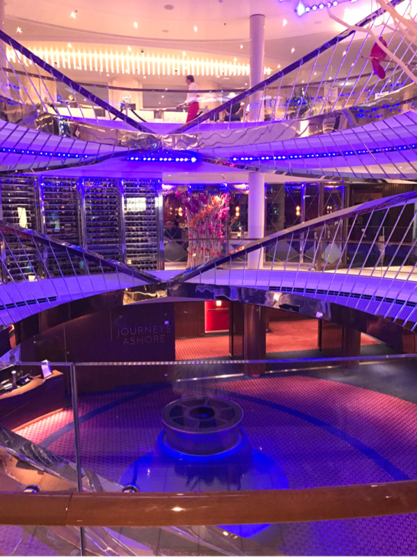 Koningsdam Features and Amenities