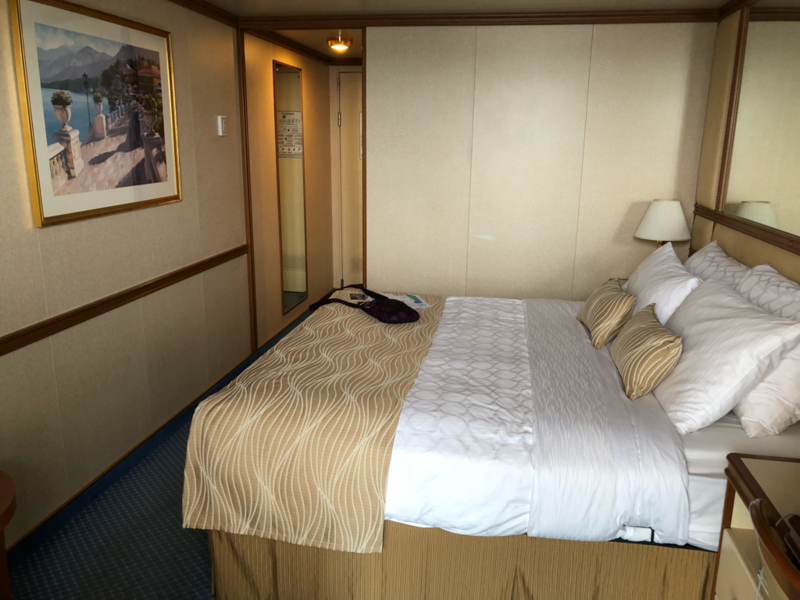 Balcony Cabin R215 on Ruby Princess, Category T4