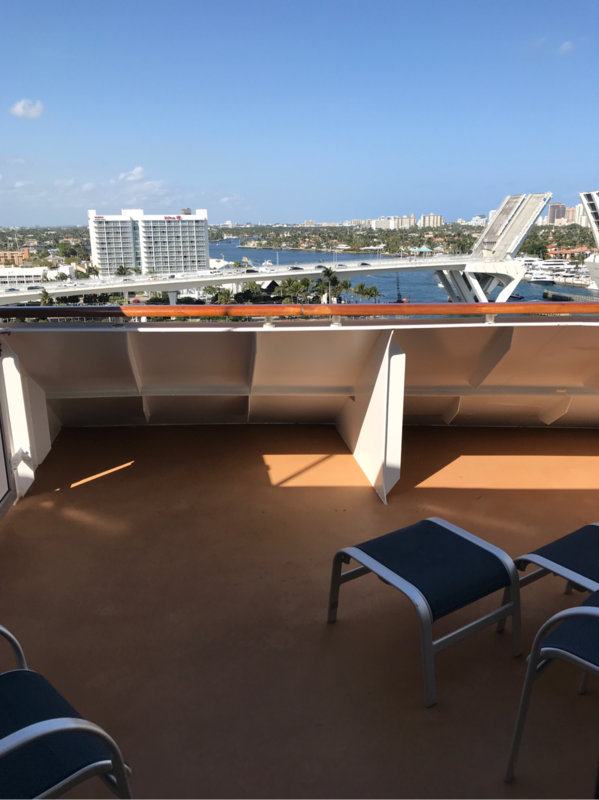 Premium Mini-Suite, Cabin Category M6, Royal Princess