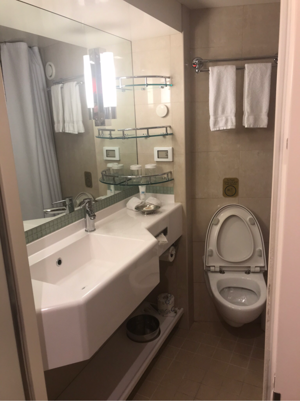 Mini Suite, Cabin Category MC, Royal Princess