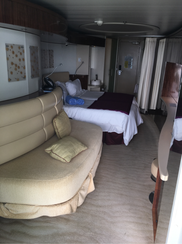 Spa Mini-Suite with Balcony, Cabin Category 9M, Norwegian Epic