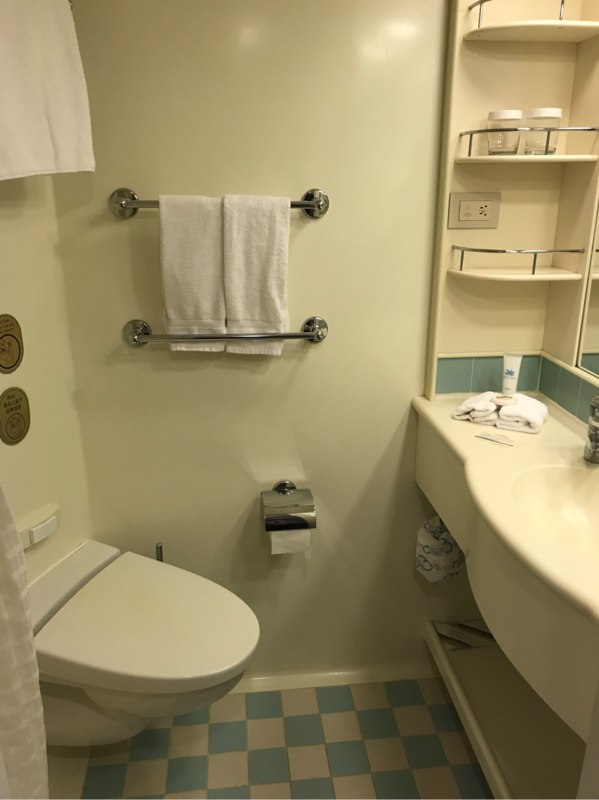 Balcony Stateroom, Cabin Category T3, Sapphire Princess