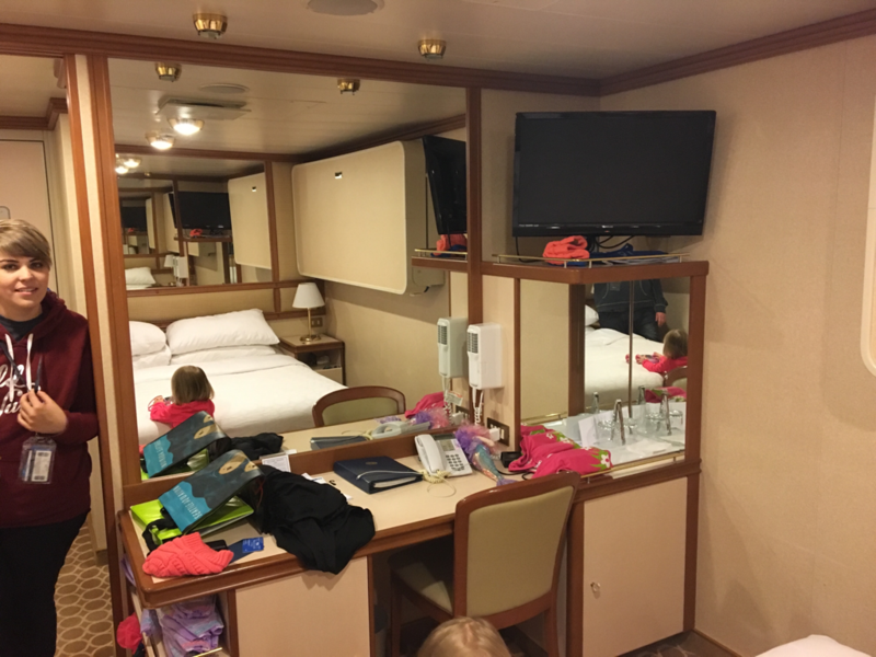 Interior Stateroom, Cabin Category IC, Emerald Princess