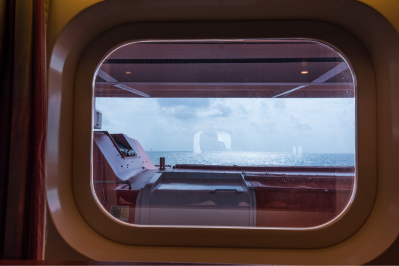 Oceanview Stateroom (Obstructed View), Cabin Category O4, Diamond Princess