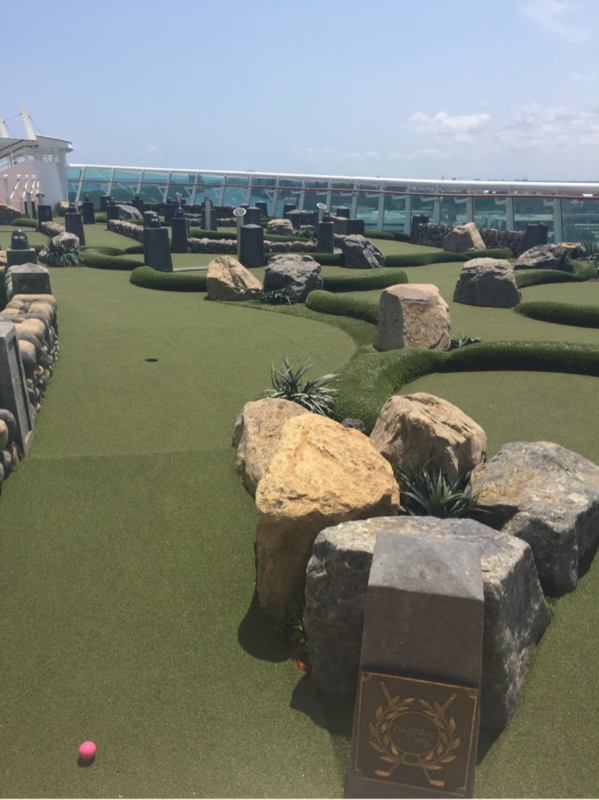 Independence of the Seas Features and Amenities