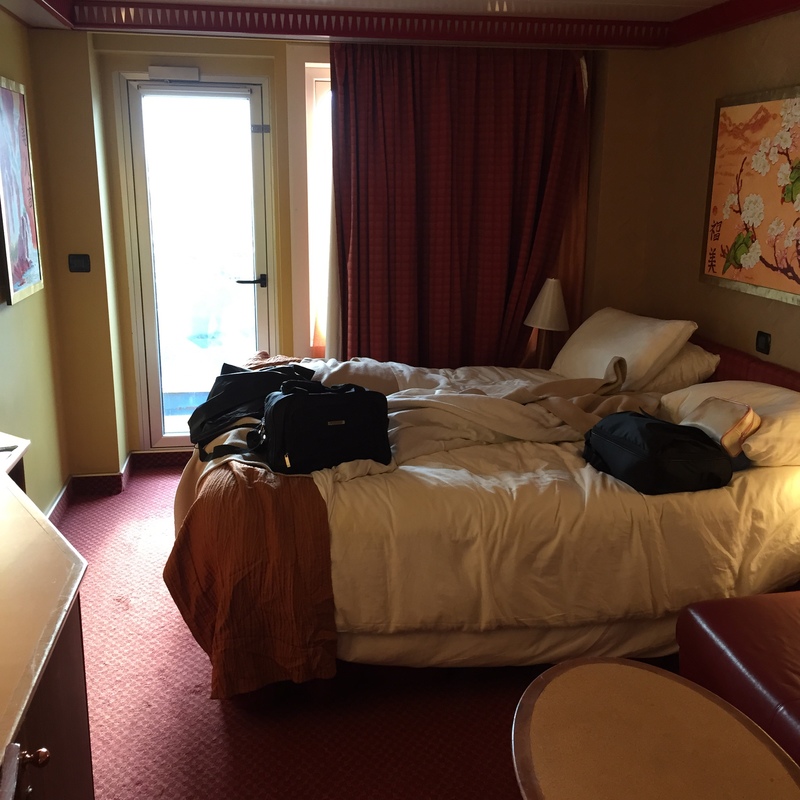 Carnival Splendor Cabins and Staterooms
