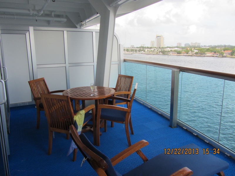 Suite D736 on Ruby Princess, Category 66