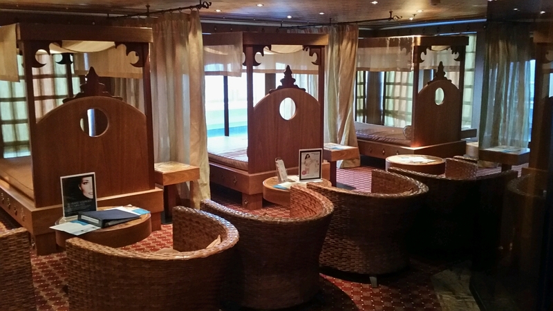 Carnival Splendor Features and Amenities