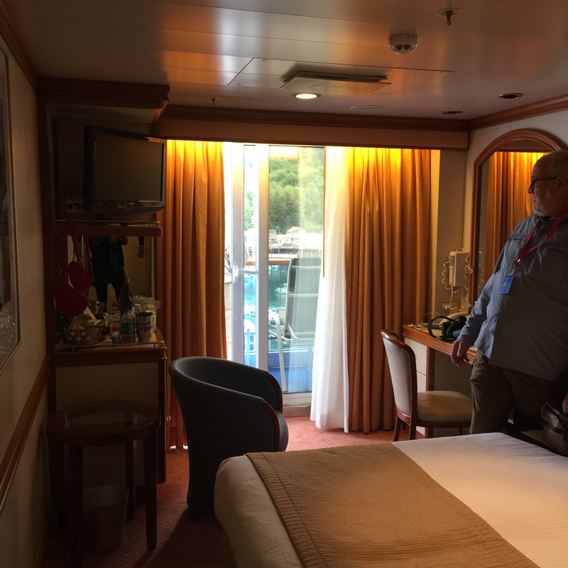 Balcony Stateroom, Cabin Category SV, Grand Princess