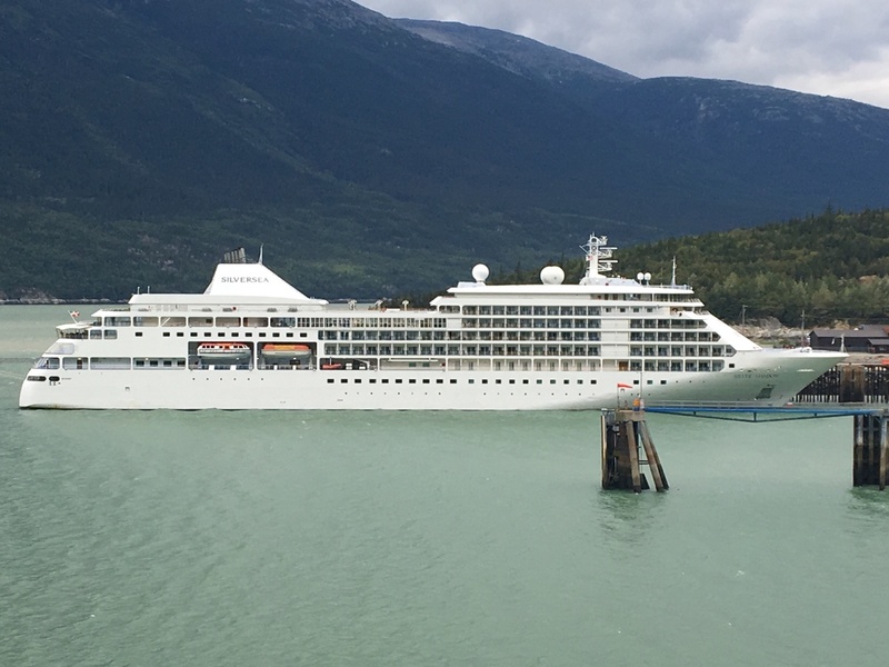 Silver Shadow - Reviews and Photos