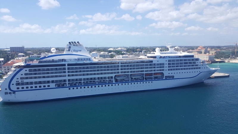 Seven Seas Mariner - Reviews and Photos