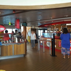 Carnival Pride Features and Amenities - Cruiseline.com