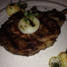 Carnival Splendor Dining: Restaurants and Food - Cruiseline.com