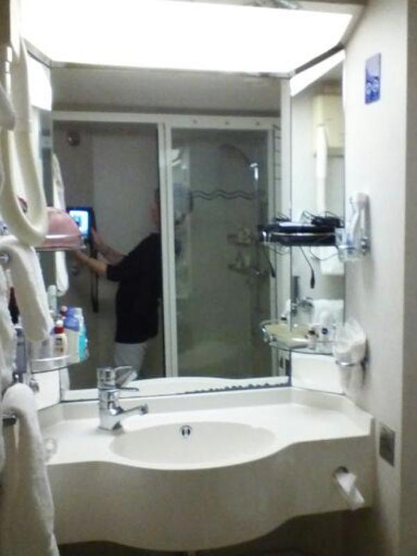 Norwegian Spirit Cabins and Staterooms