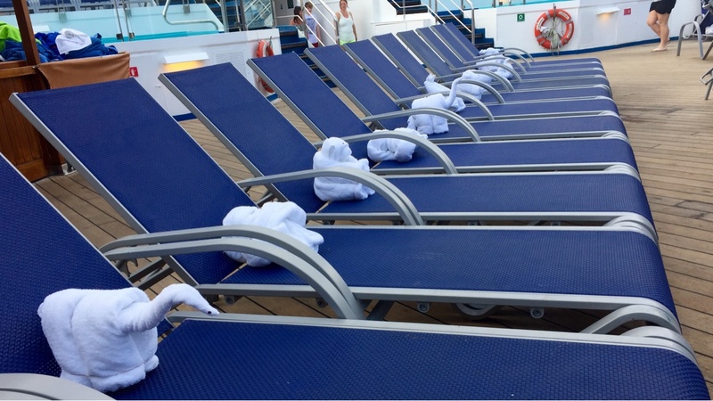 Carnival Conquest Features and Amenities