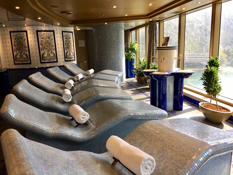 Eurodam Features and Amenities