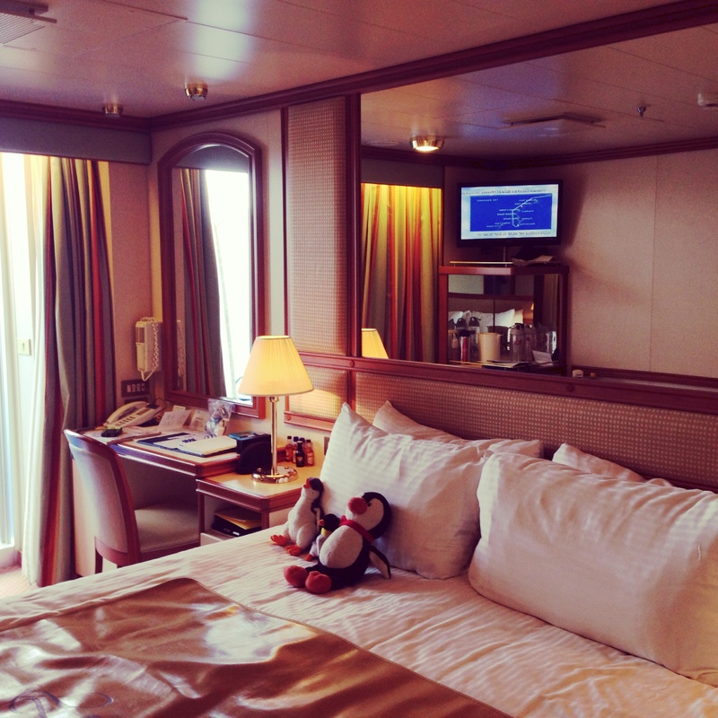Premium Balcony Stateroom, Cabin Category B2, Emerald Princess