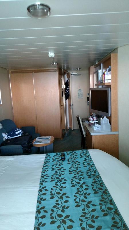 Balcony Cabin 11194 on Oasis of the Seas, Category D1
