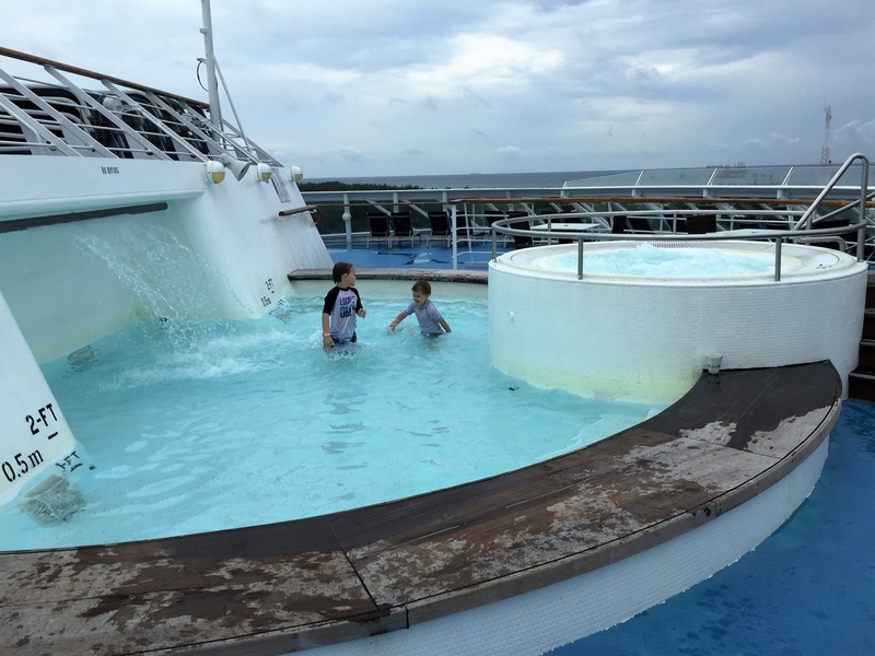 Norwegian Sky Features and Amenities