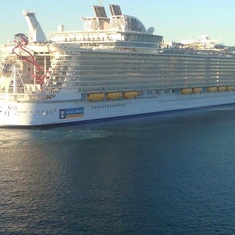 Harmony of the Seas Cruise Ship - Reviews and Photos - Cruiseline.com